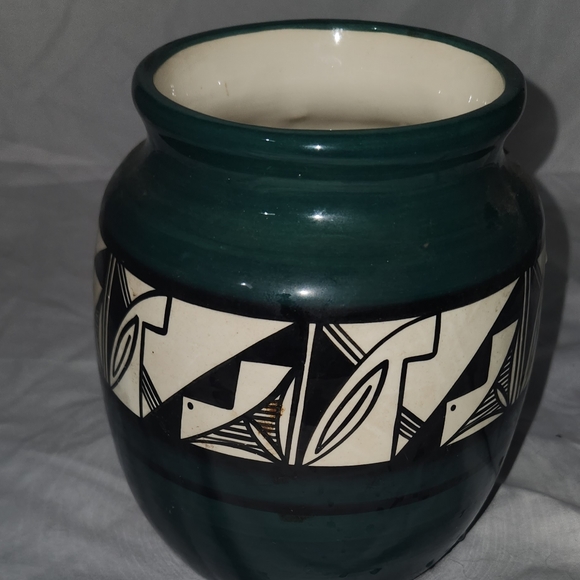 Accents | Ute Mountain Tribal Handpainted Pottery Vase Artist Signed ...
